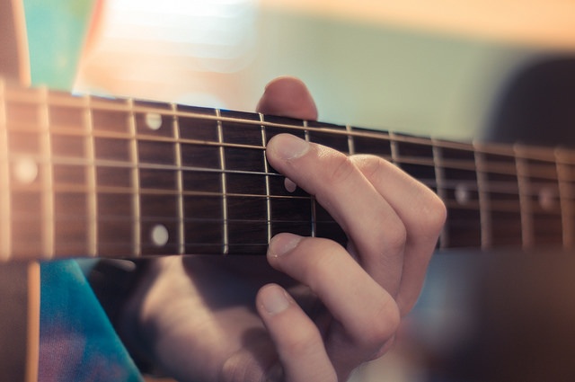 20 Best Songs to Play on Guitar