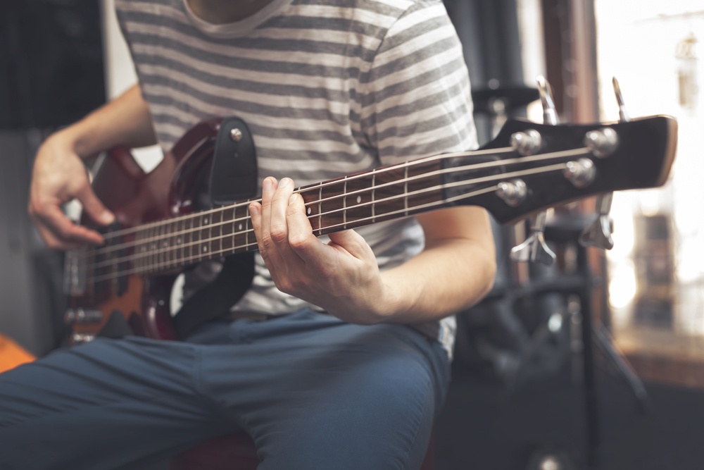 What Are The Main Differences Between Guitar And Bass What Are The Main Differences Between Guitar And Bass